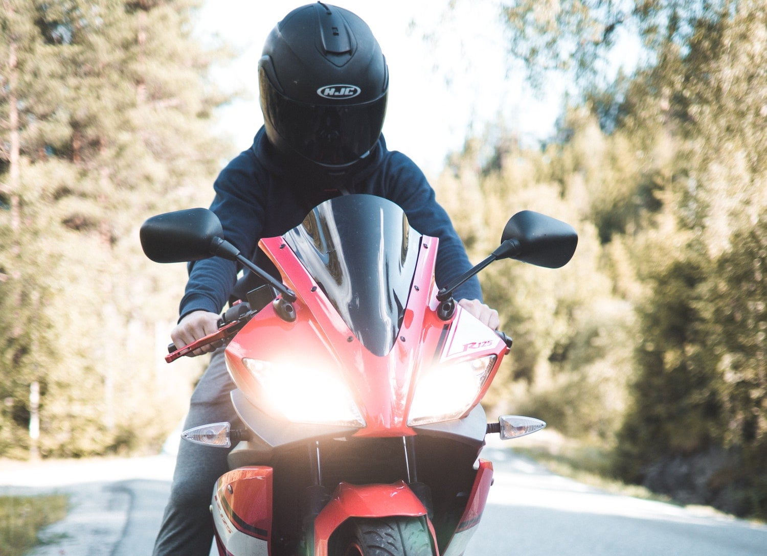 Njut av en härlig dag på din motorcykel - Classic Motor