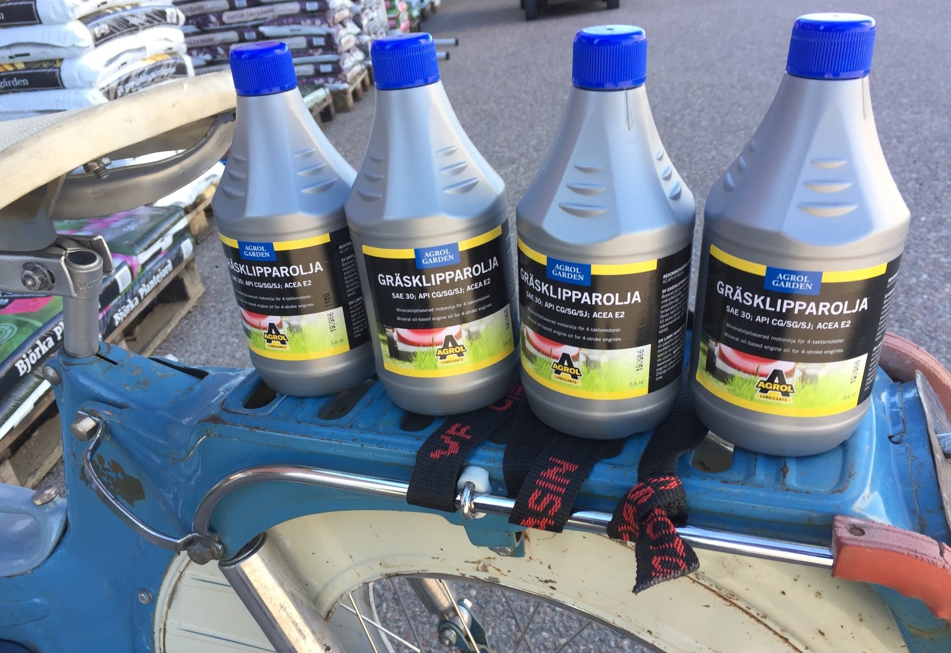 Vilken olja i mopedmotorn? - Classic Motor