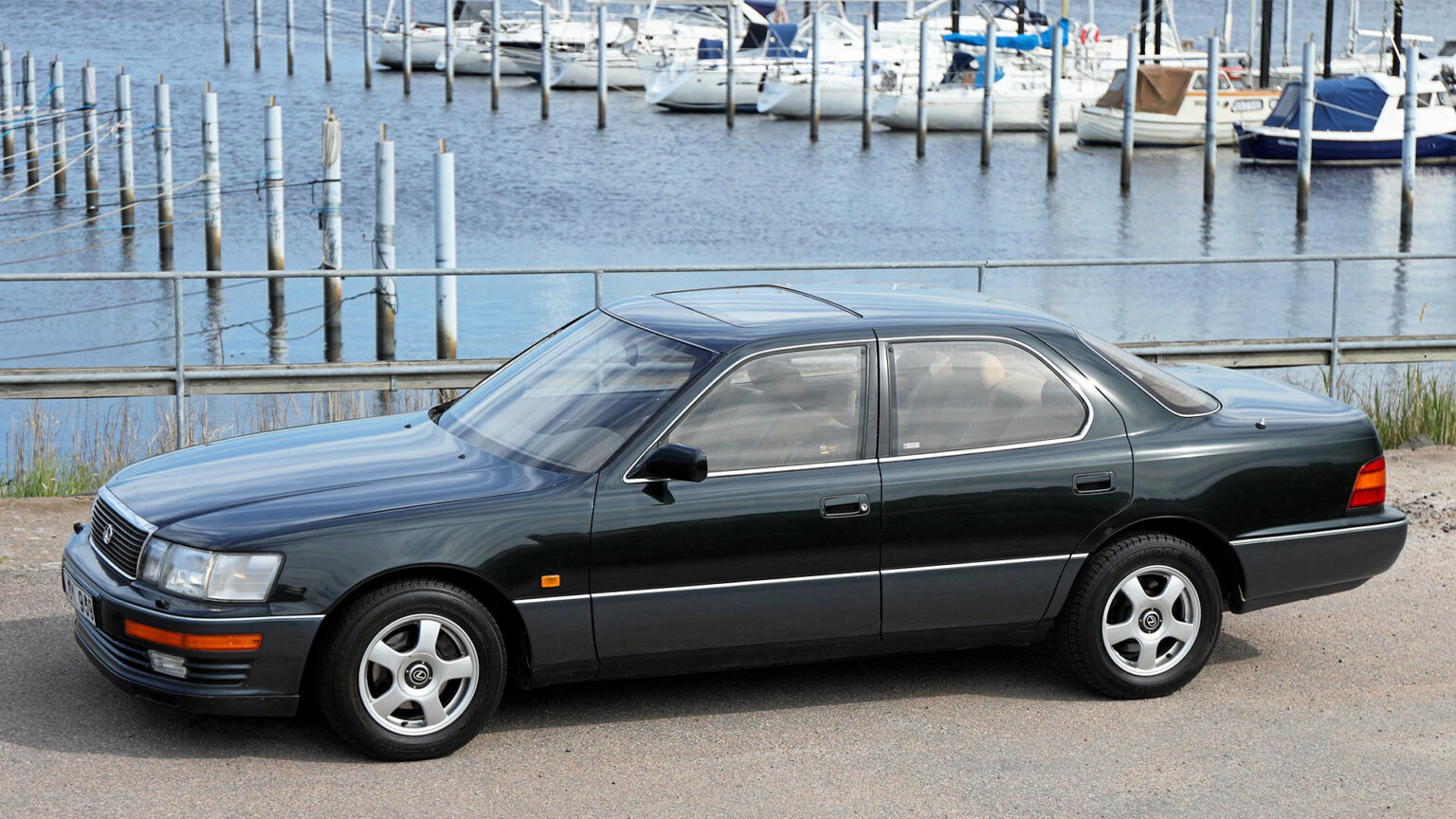 Månadens fordon: Lexus LS 400 - Classic Motor