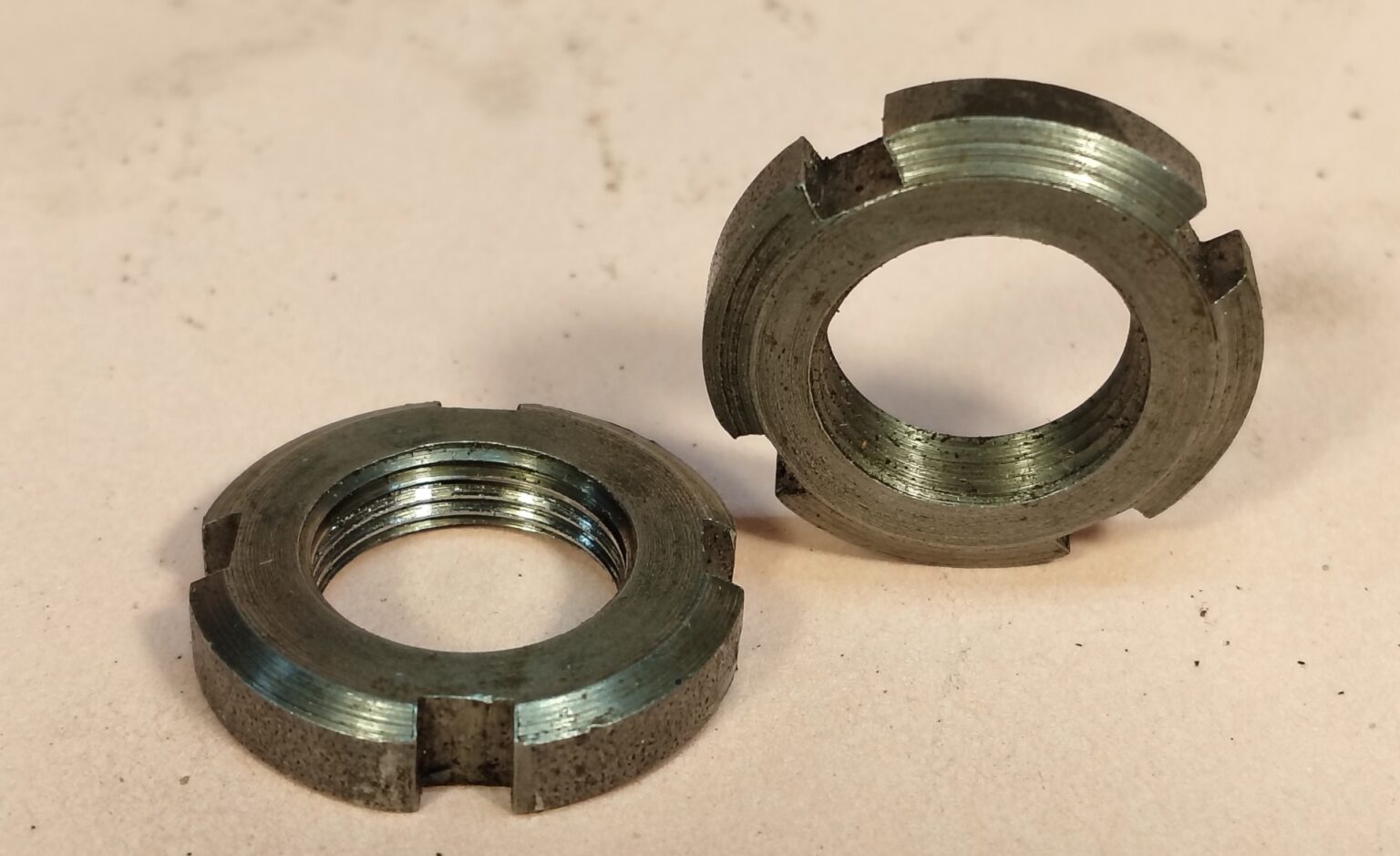 Demontera framhjulslager på flakmoped - Classic Motor