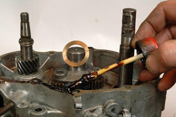 Var köper man packningsklister? - Classic Motor