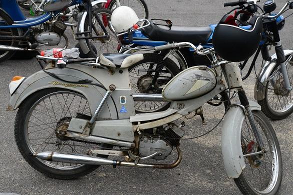 Var sitter ramnumret på Husqvarna 4312? UPPDATERAD - Classic Motor