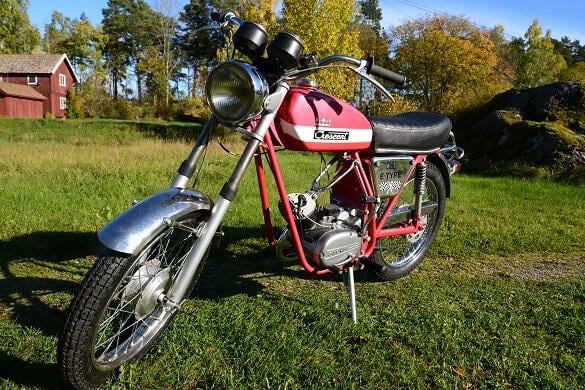 Trögrullat bakhjul på Crescent E-Type 1293 UPPDATERAD - Classic Motor