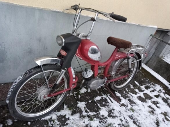 Årsmodell på Fram King moped - Classic Motor