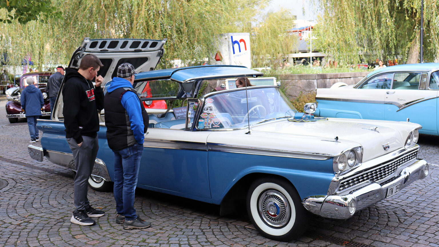 Bilfri innerstad? Inte i Katrineholm - Classic Motor