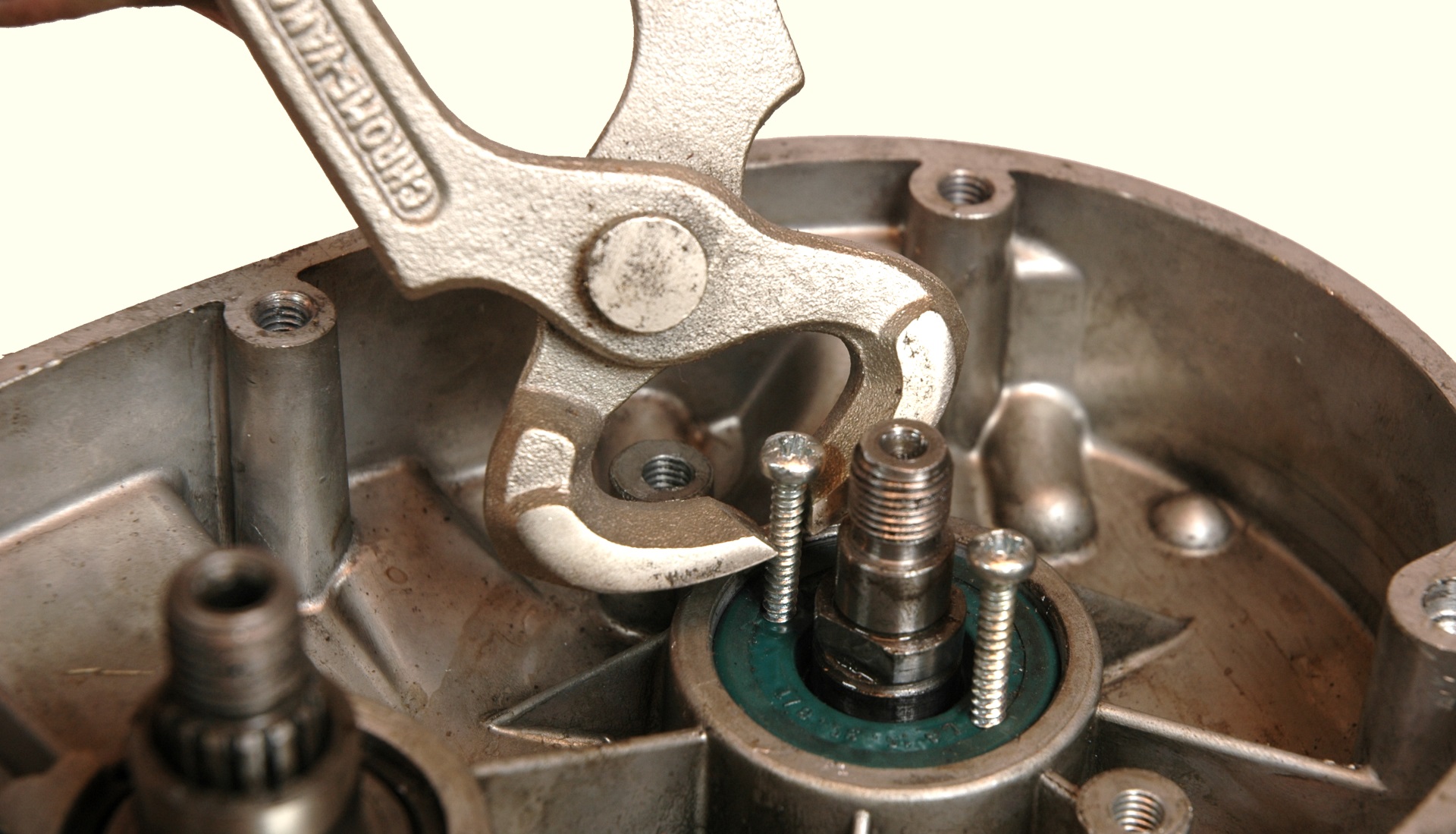 Zündapp KS 50 läcker olja ur ljuddämparen - Classic Motor